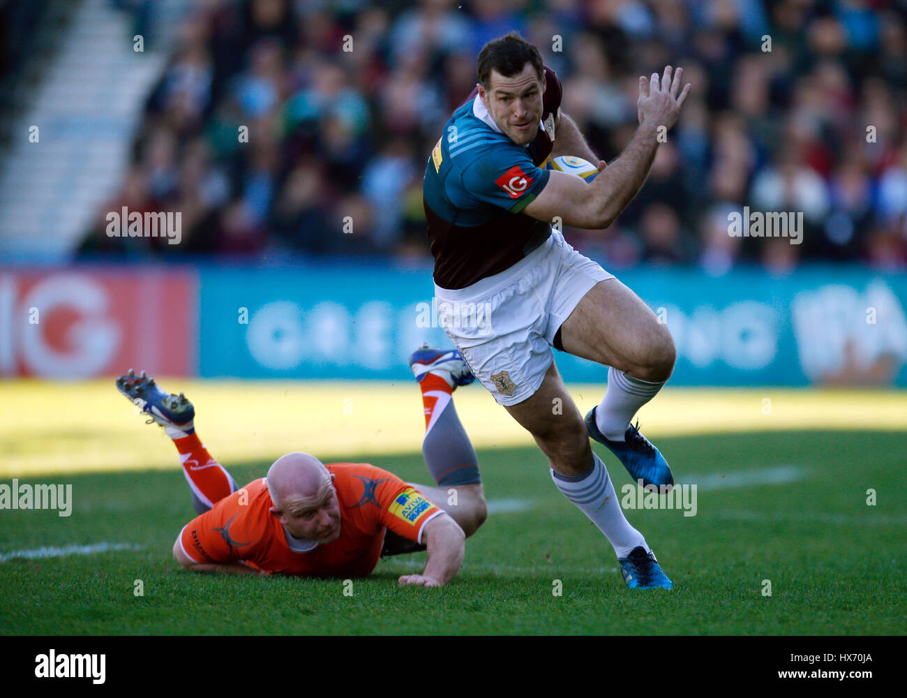 Newcastle falcons scott lawson hi-res stock photography and images - Alamy