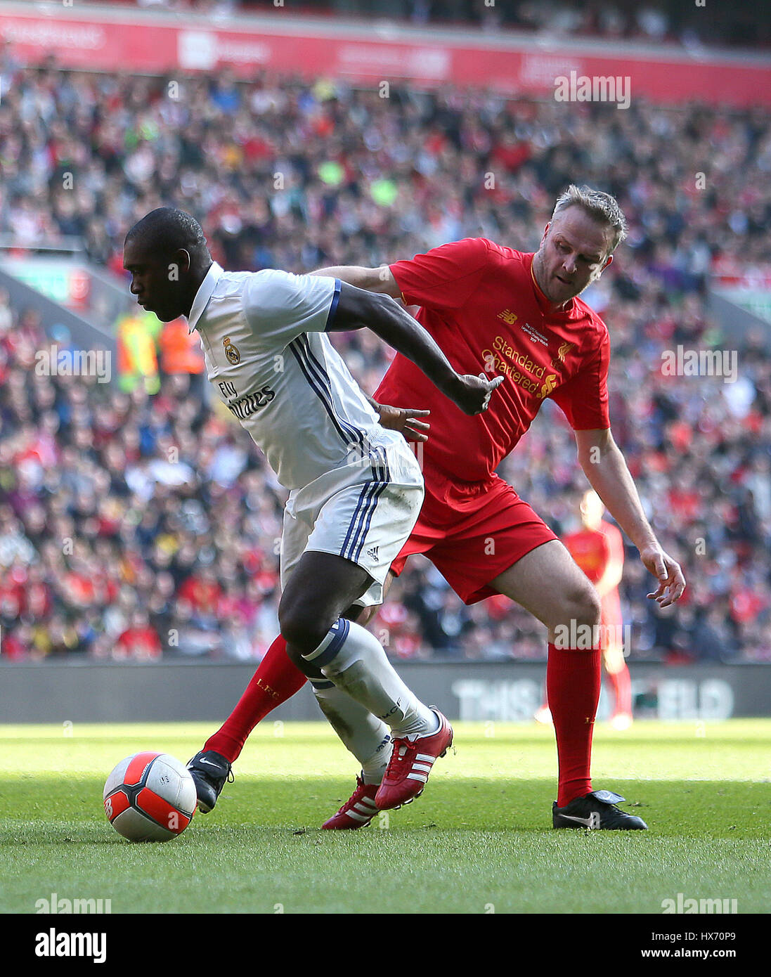 Didi hamann liverpool hi-res stock photography and images - Alamy