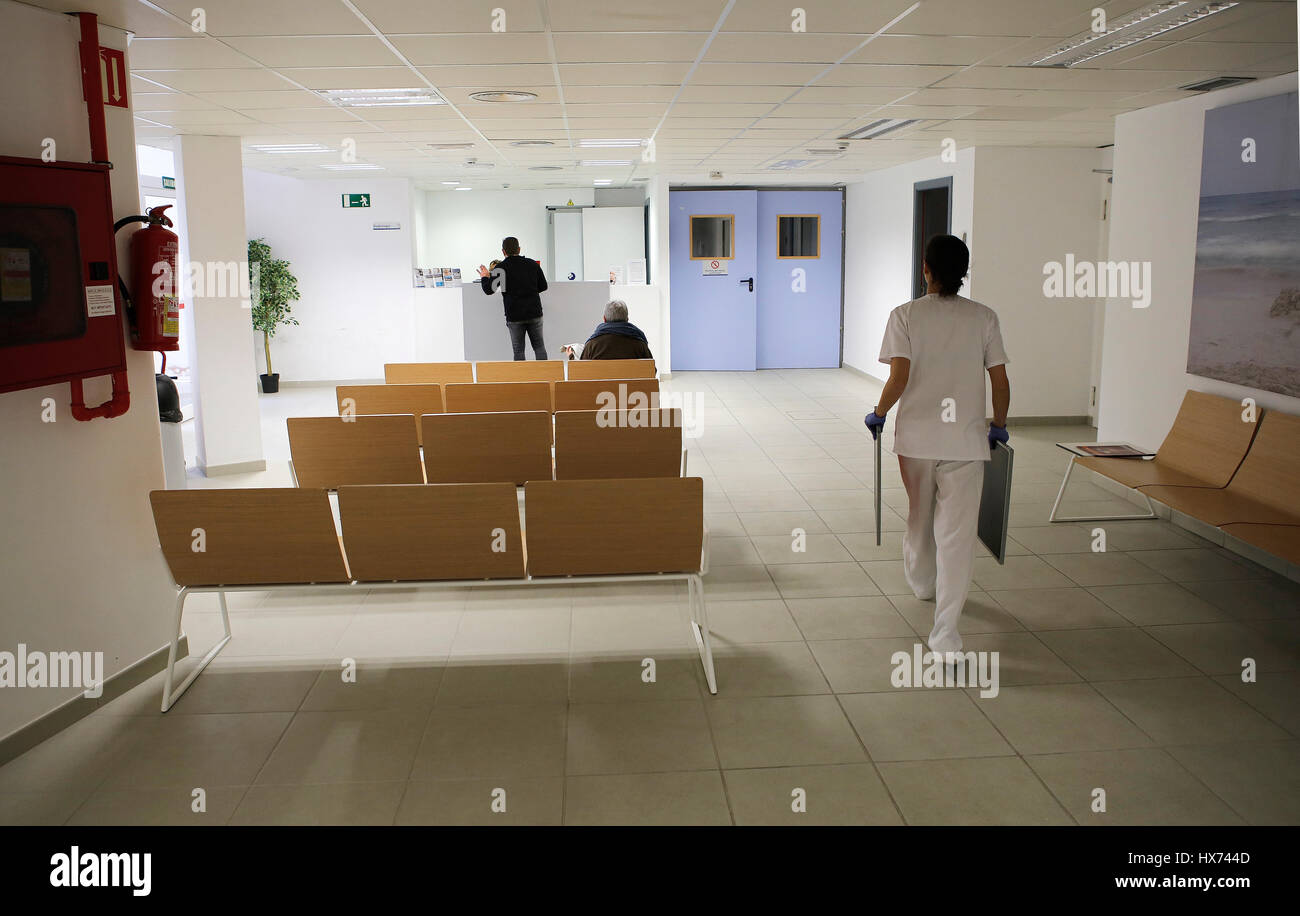 Hospital clinical hi-res stock photography and images - Alamy