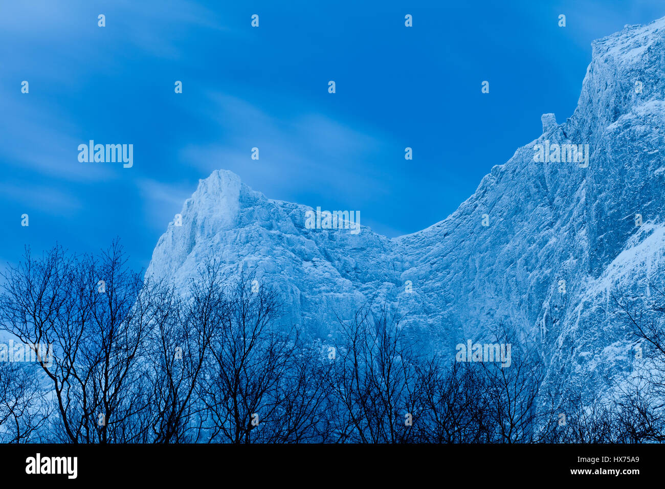 Stunning landscape scenery mountains blue hi-res stock photography and ...