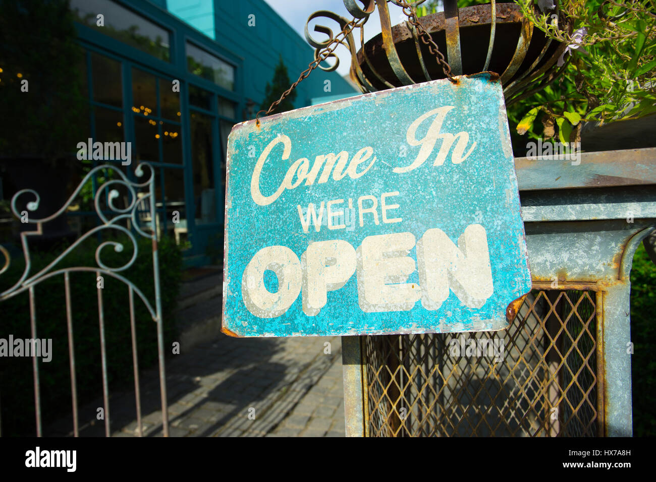 Open sign in vintage style, close up Stock Photo - Alamy