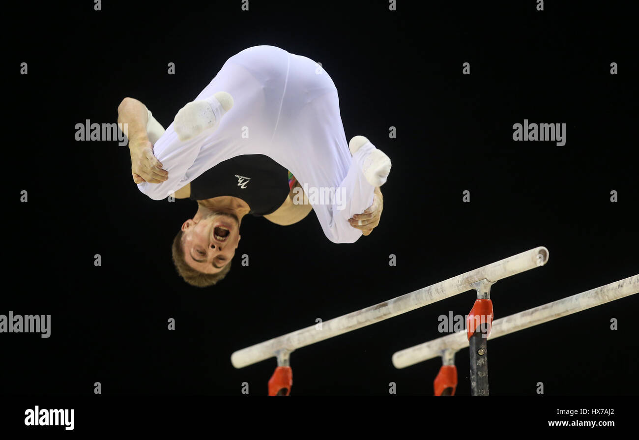Sam Oldham competes on the Parallel Bars during day three of the 2017 ...
