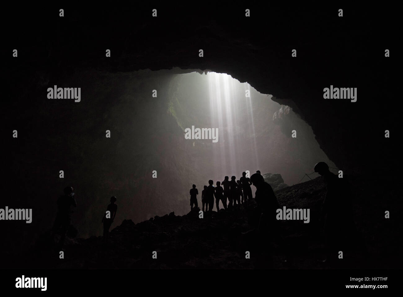 Goa Jomblang caving Stock Photo - Alamy