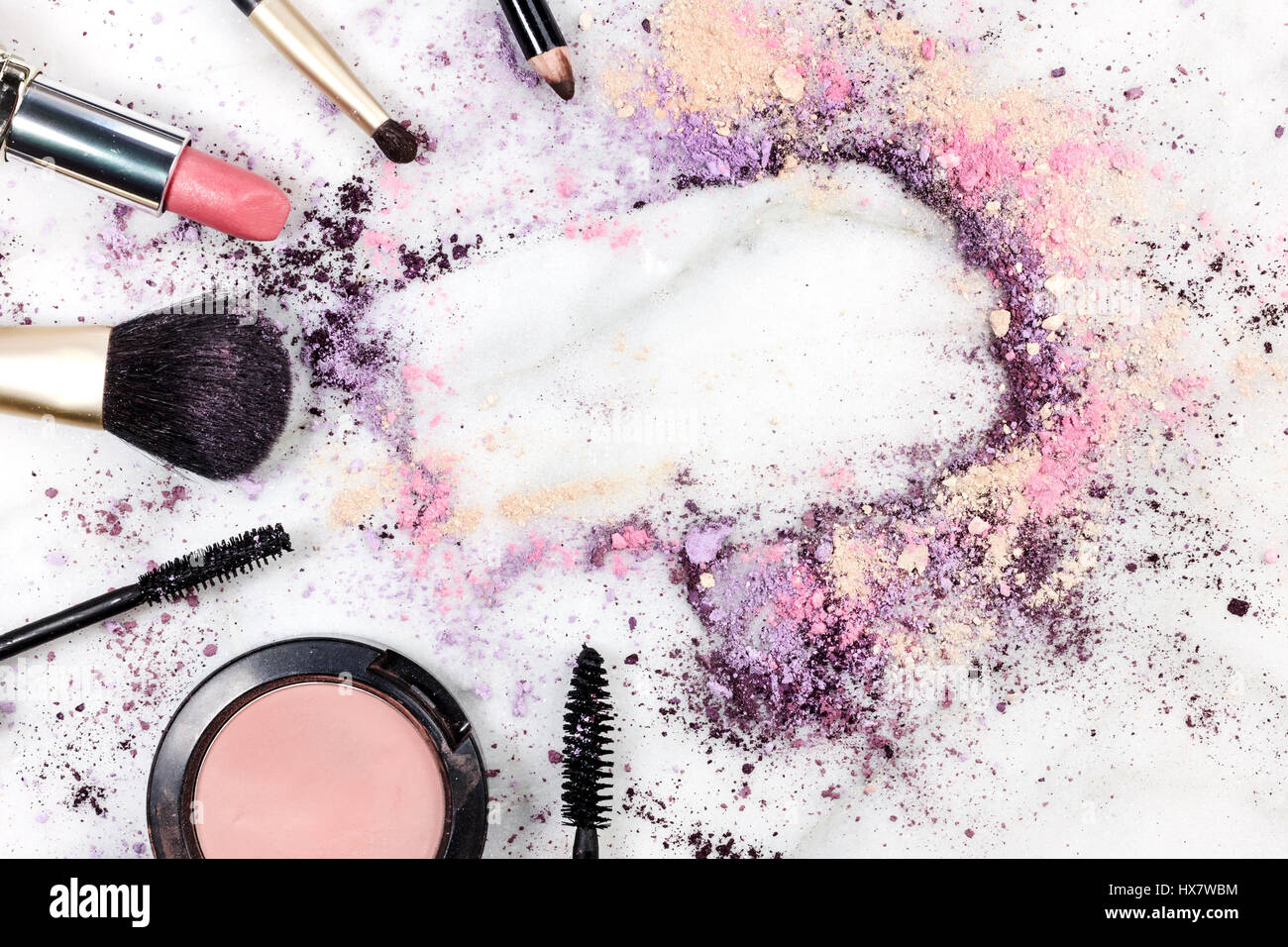 Forming horizontal lip hi-res stock photography and images - Alamy