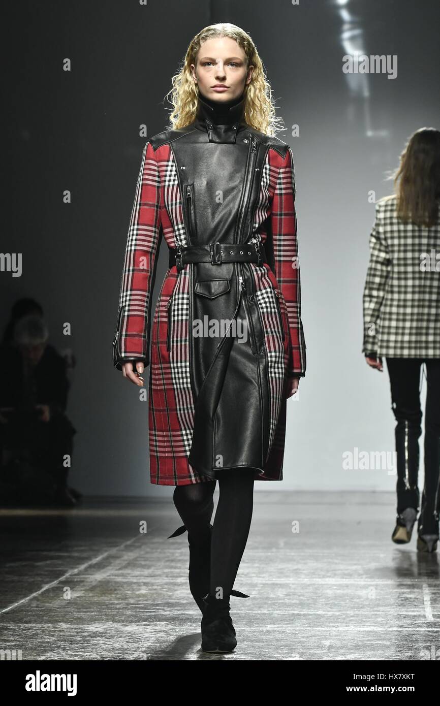 Milan Fashion Week - Fay - Catwalk Featuring: Model Where: Milan, Italy ...