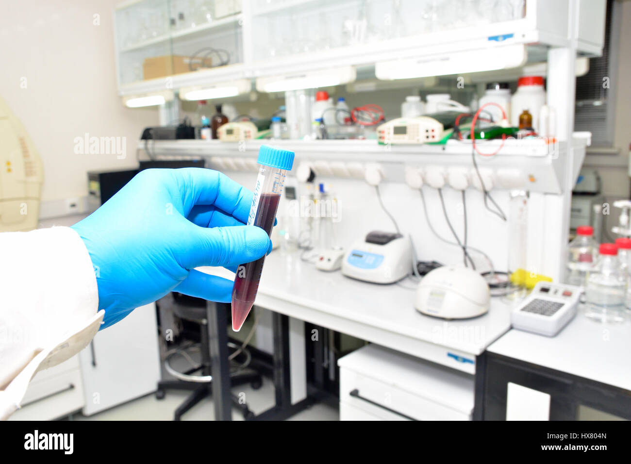 Hematology laboratory technician hi-res stock photography and images ...