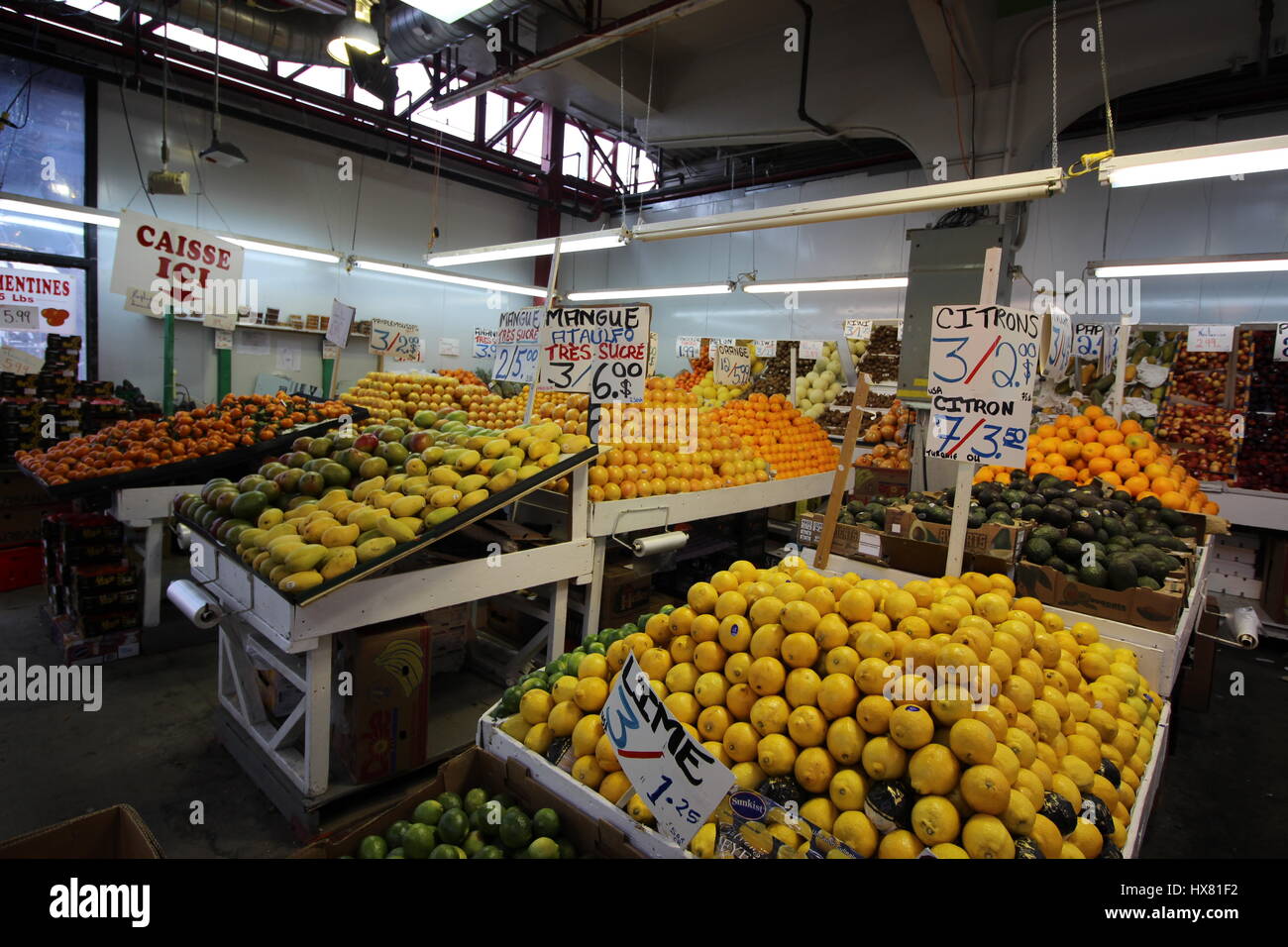 A section of an open wet market Stock Photo - Alamy