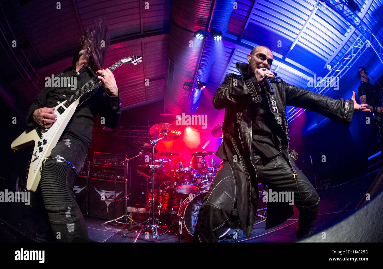 Manimal hi-res stock photography and images - Alamy