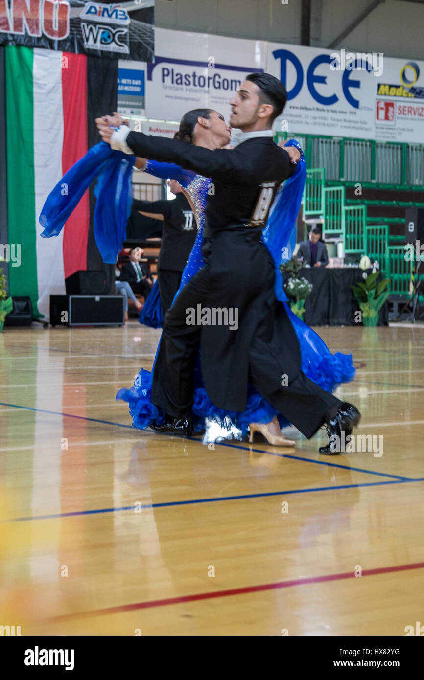 A couple dancing at Italian National Championship of dance. Guglia d ...
