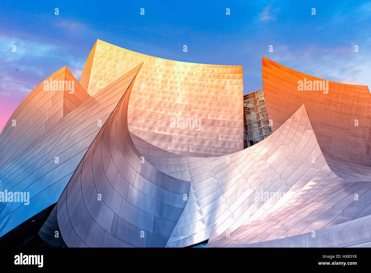 The Walt Disney concert Hall by Frank Gehry Stock Photo - Alamy
