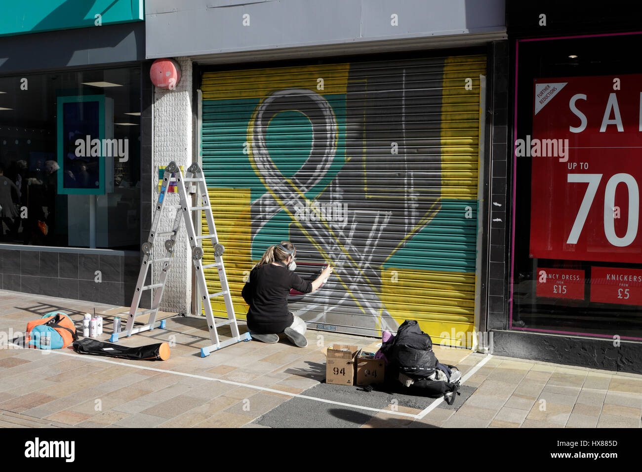 Spray shop hi-res stock photography and images - Alamy