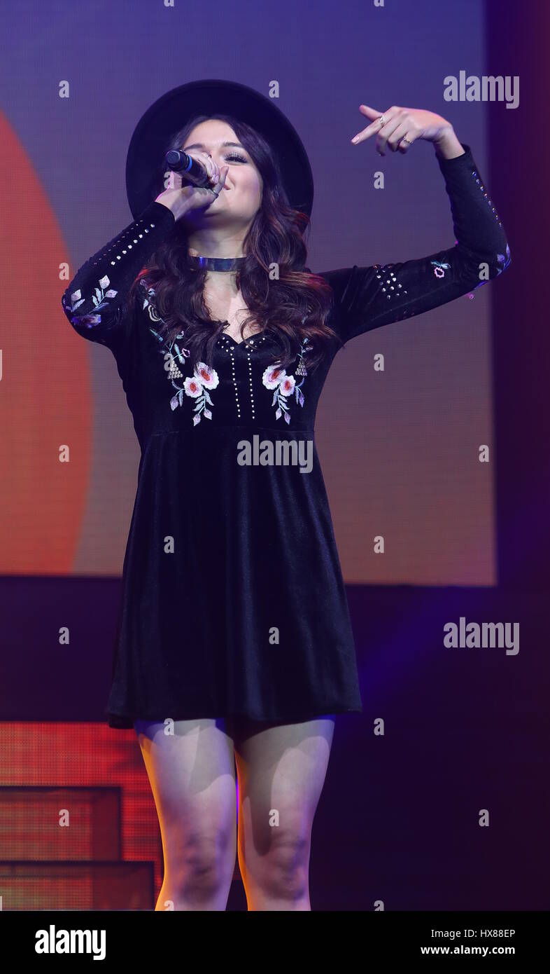 Emily nottingham hi-res stock photography and images - Alamy