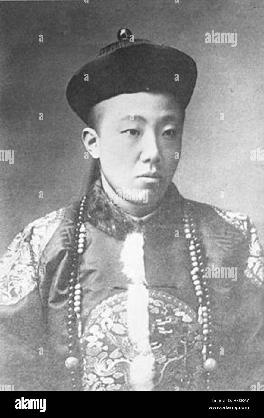 Qing dynasty royal family hi-res stock photography and images - Alamy