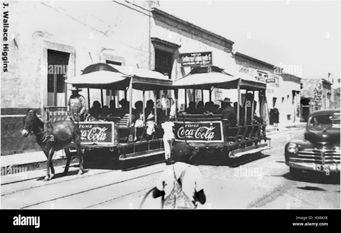 City region transport Black and White Stock Photos & Images - Alamy