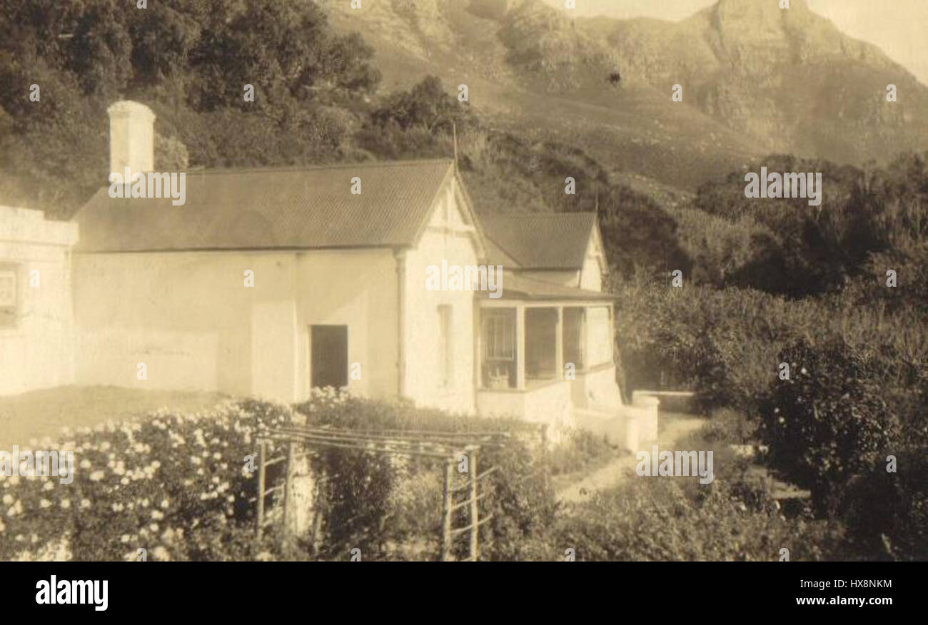 Section of old family manor at Millers Point c1920s Stock Photo - Alamy