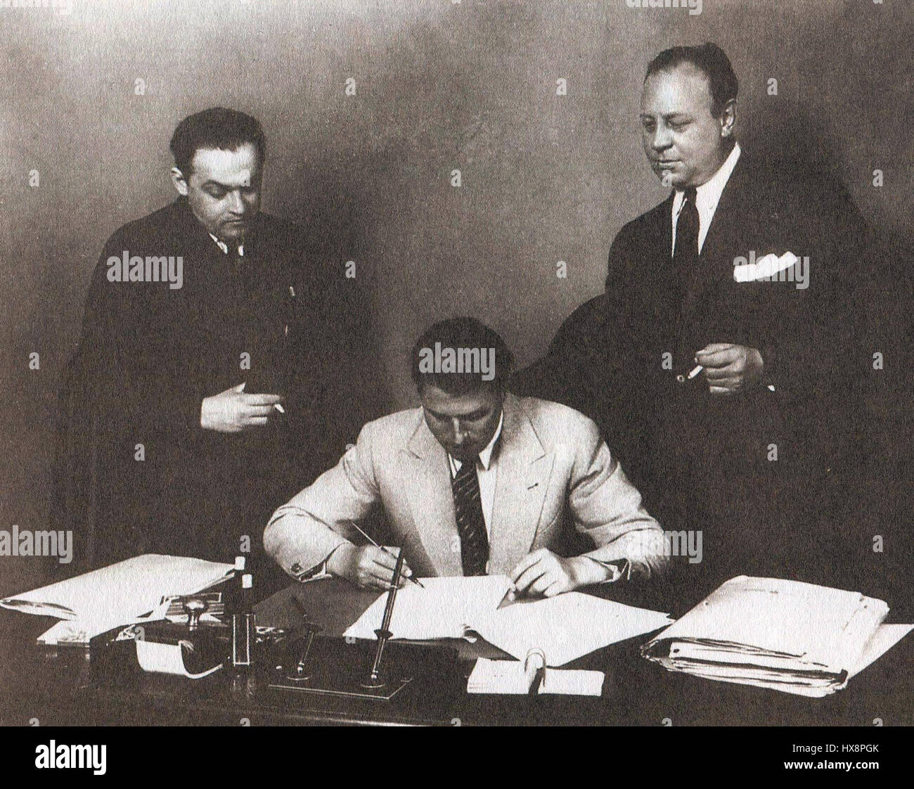 The 1929 portrait by Pommer Zuckmayer, featuring actor Emil Jannings ...