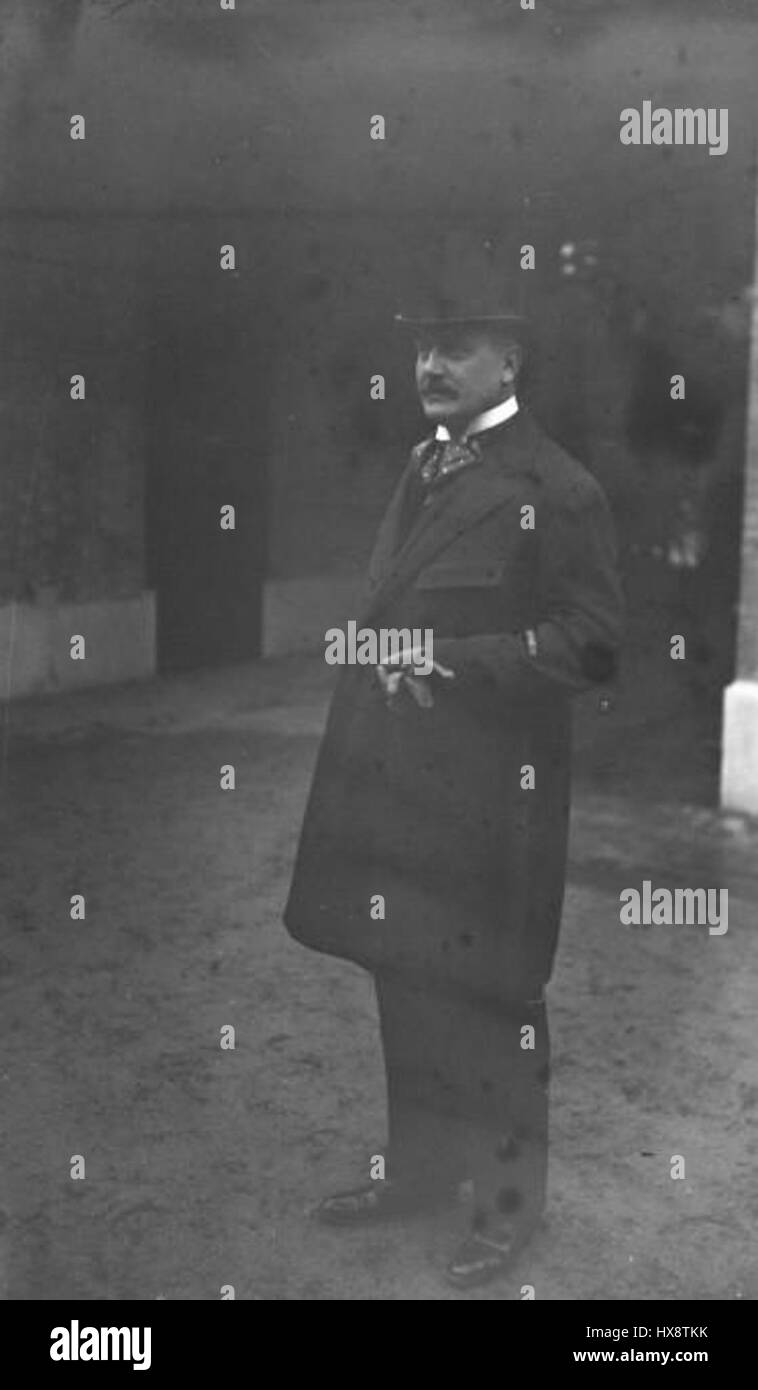 Alary hi-res stock photography and images - Alamy