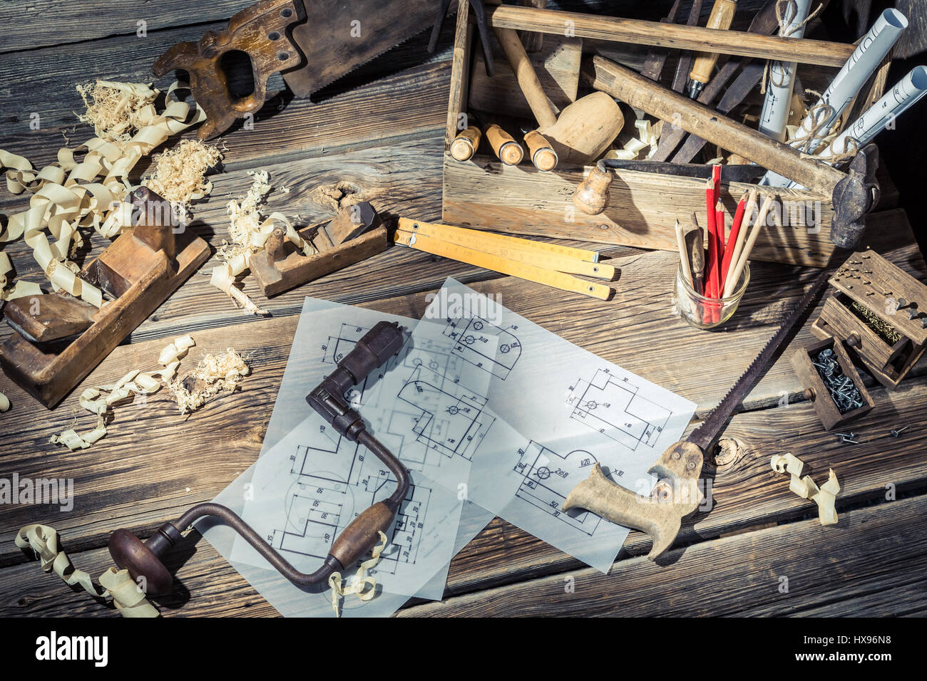 Vintage carpentry workbench drawing hi-res stock photography and images ...