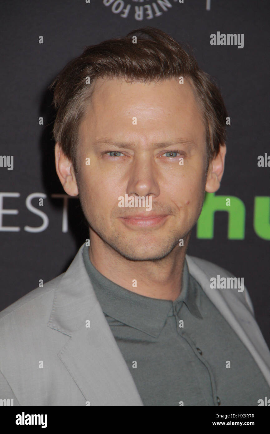 Jimmi simpson westworld hi-res stock photography and images - Alamy