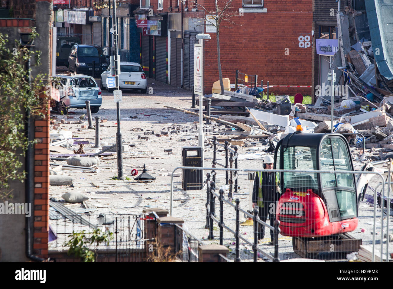 New Ferry, Wirral, UK. 26th March 2017. A suspected gas explosion in ...