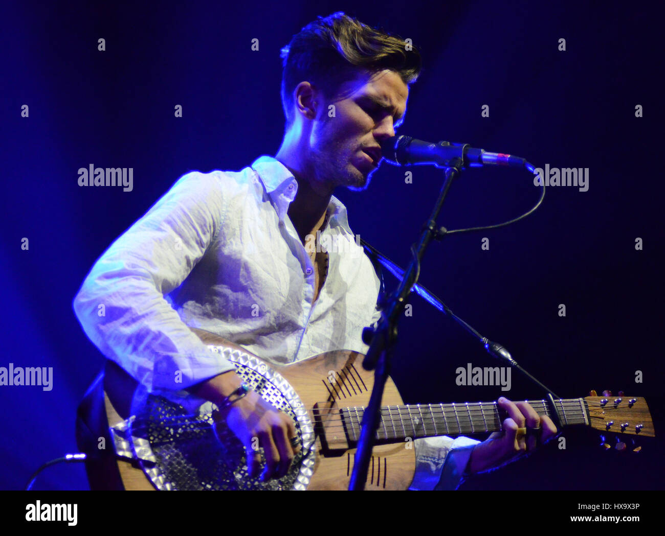 Jj julius son hi-res stock photography and images - Alamy