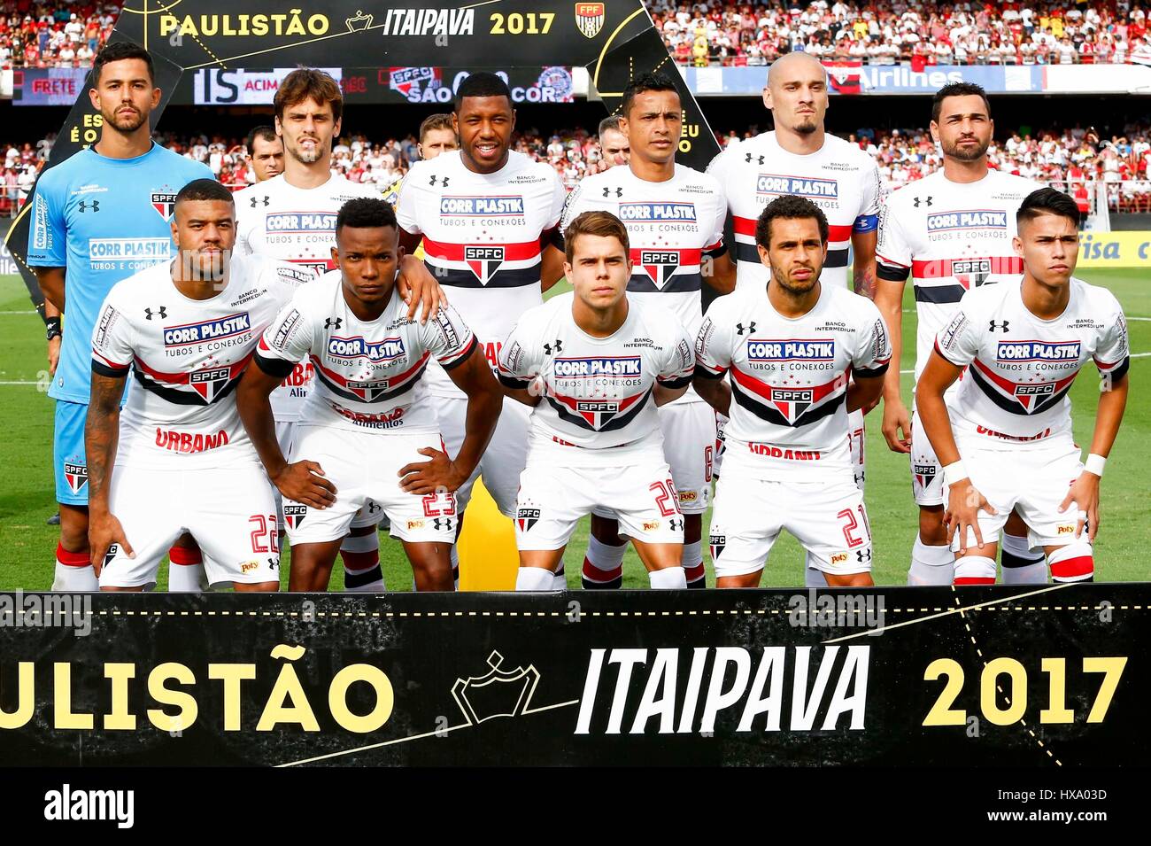 SÃO PAULO, SP - 26.03.2017: SPFC X CORINTHIANS - Team São Paulo during ...