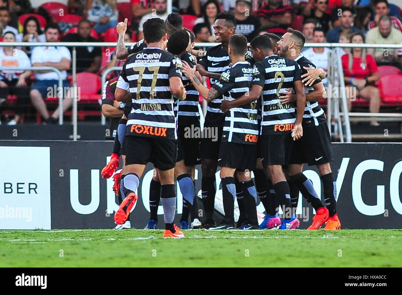SÃO PAULO, SP - 26.03.2017: SPFC X CORINTHIANS - Corinthians Jo ...
