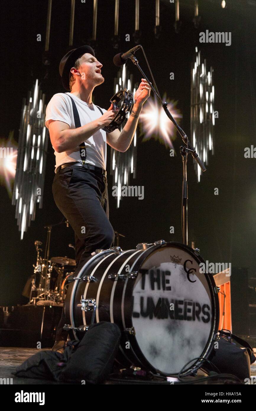 Jeremiah fraites hi-res stock photography and images - Alamy