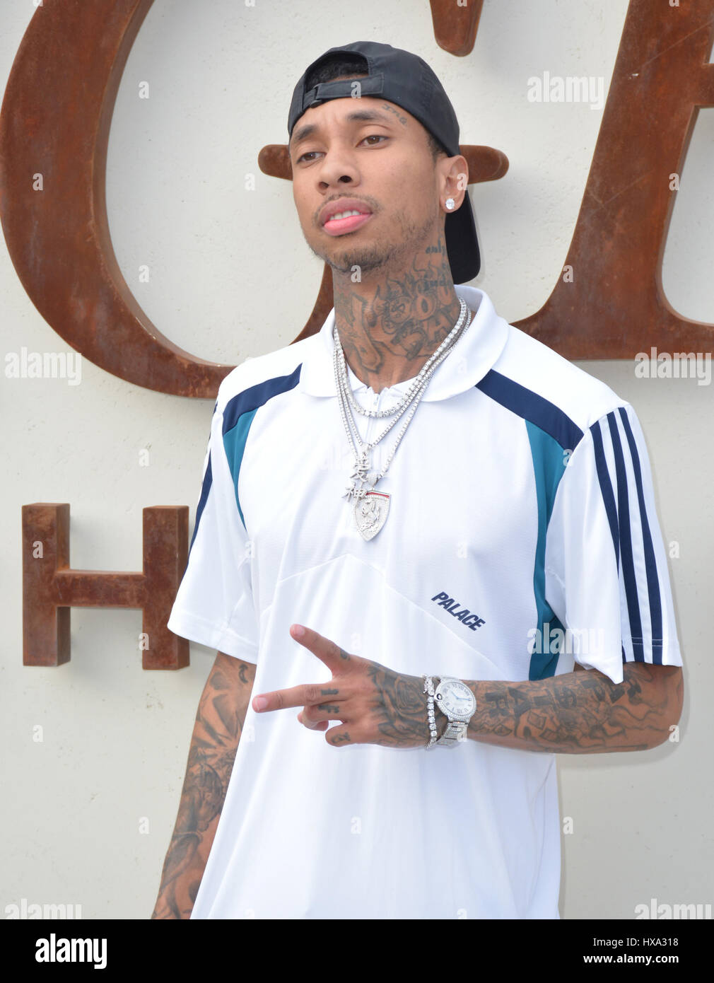 Daylight beach club grand opening weekend with tyga hi-res stock ...