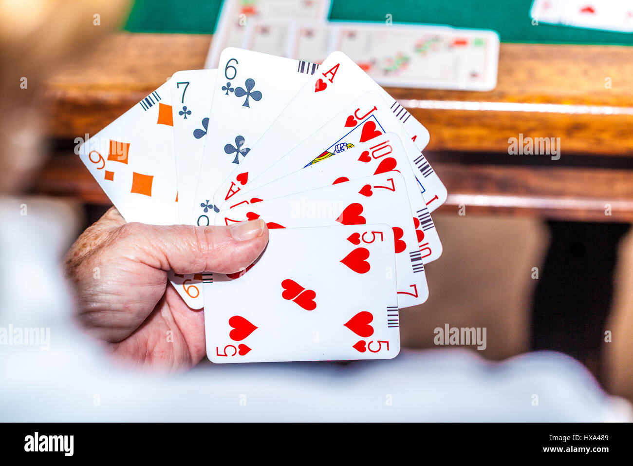 Old people playing bingo hi-res stock photography and images - Alamy