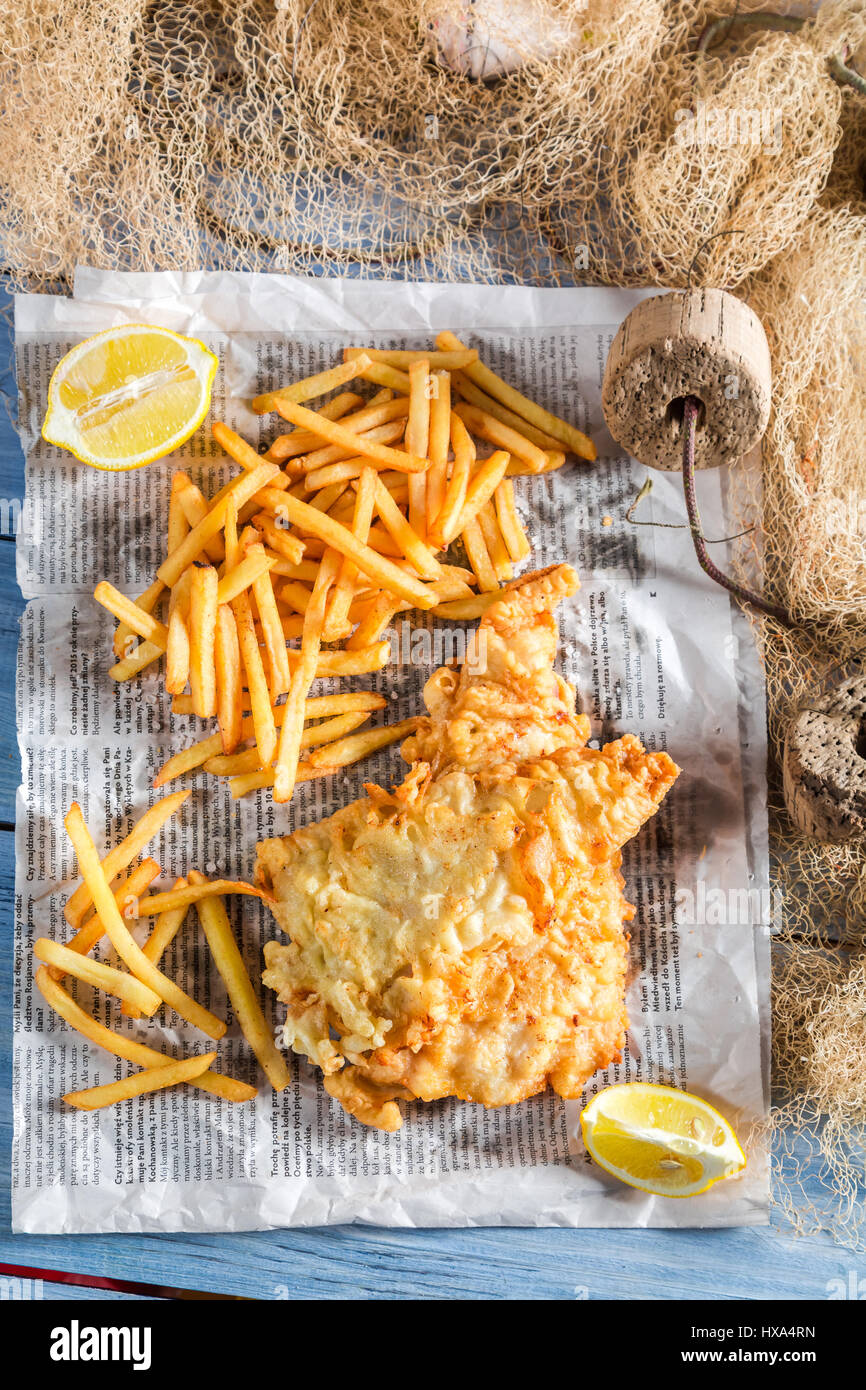 Fresh fish on newspaper hi-res stock photography and images - Alamy