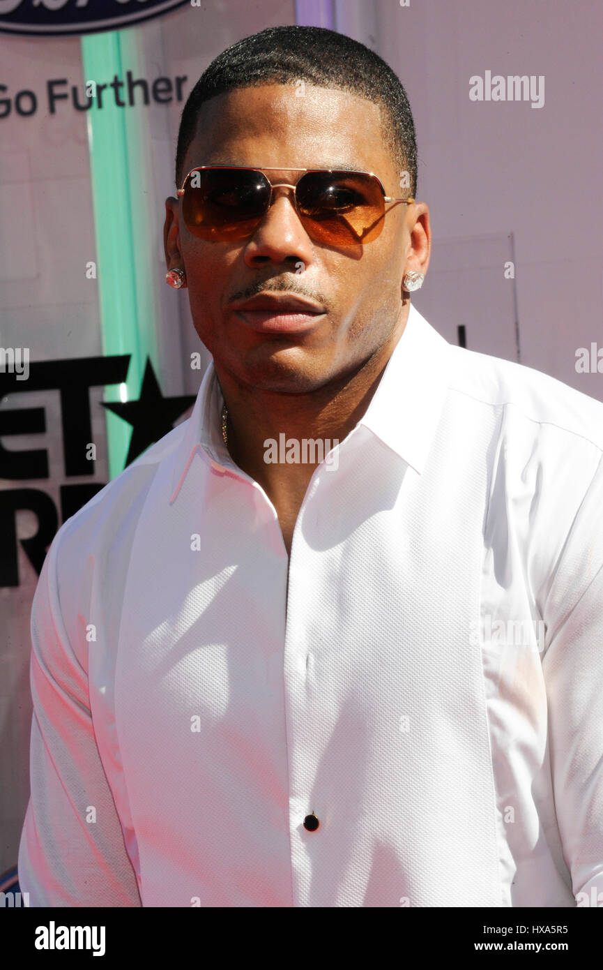 Nelly rapper hi-res stock photography and images - Alamy
