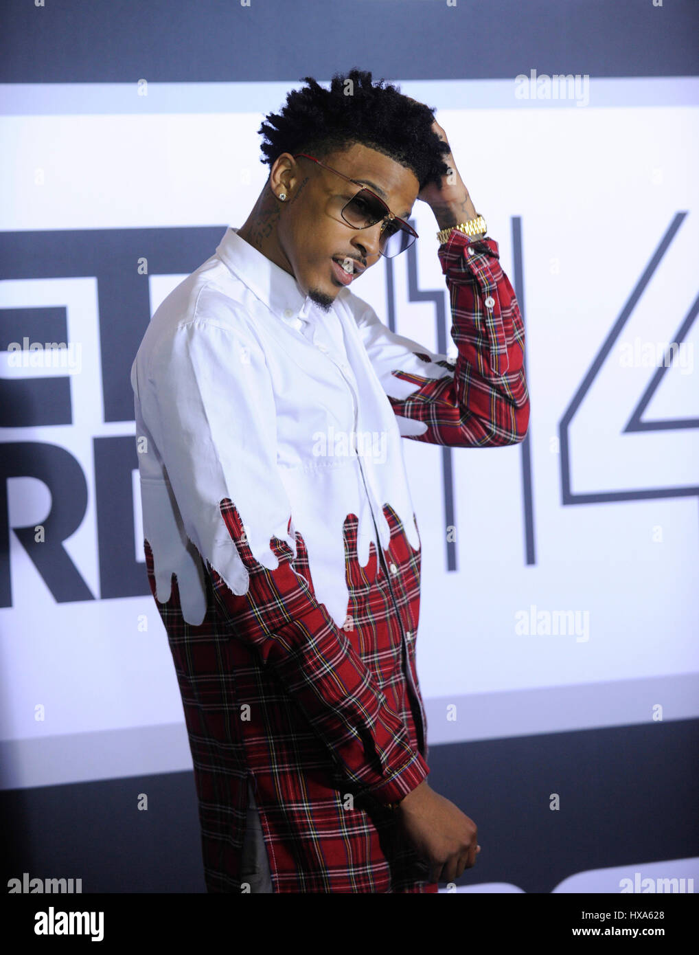 August alsina hi-res stock photography and images - Alamy
