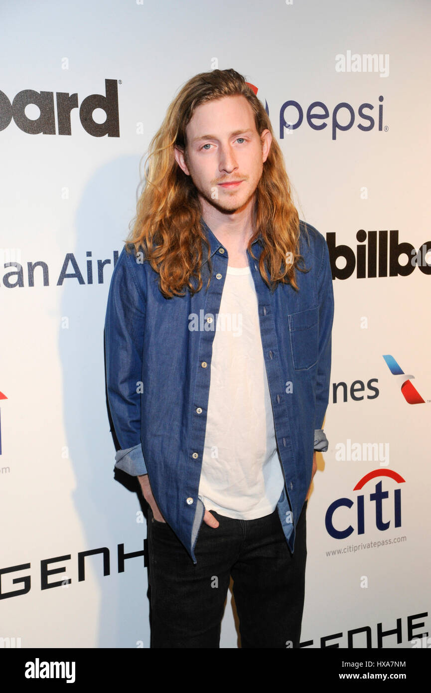 Roth at arrivals hi-res stock photography and images - Alamy