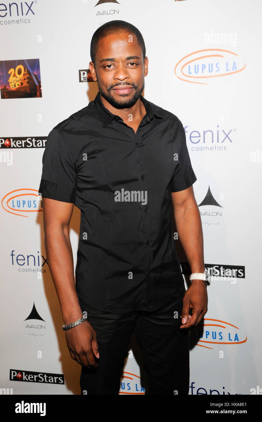 Dule hill attends stars get lucky for lupus hi-res stock photography ...