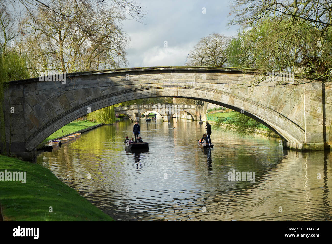 Kings bridge cambridge hi-res stock photography and images - Alamy