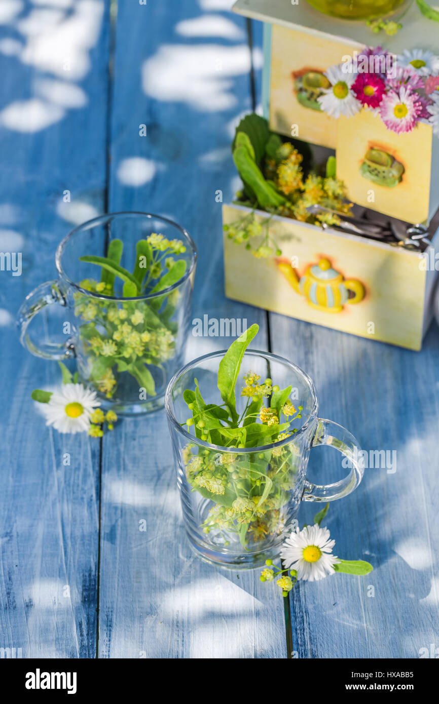 Healthy tea with honey with in sunny day Stock Photo - Alamy