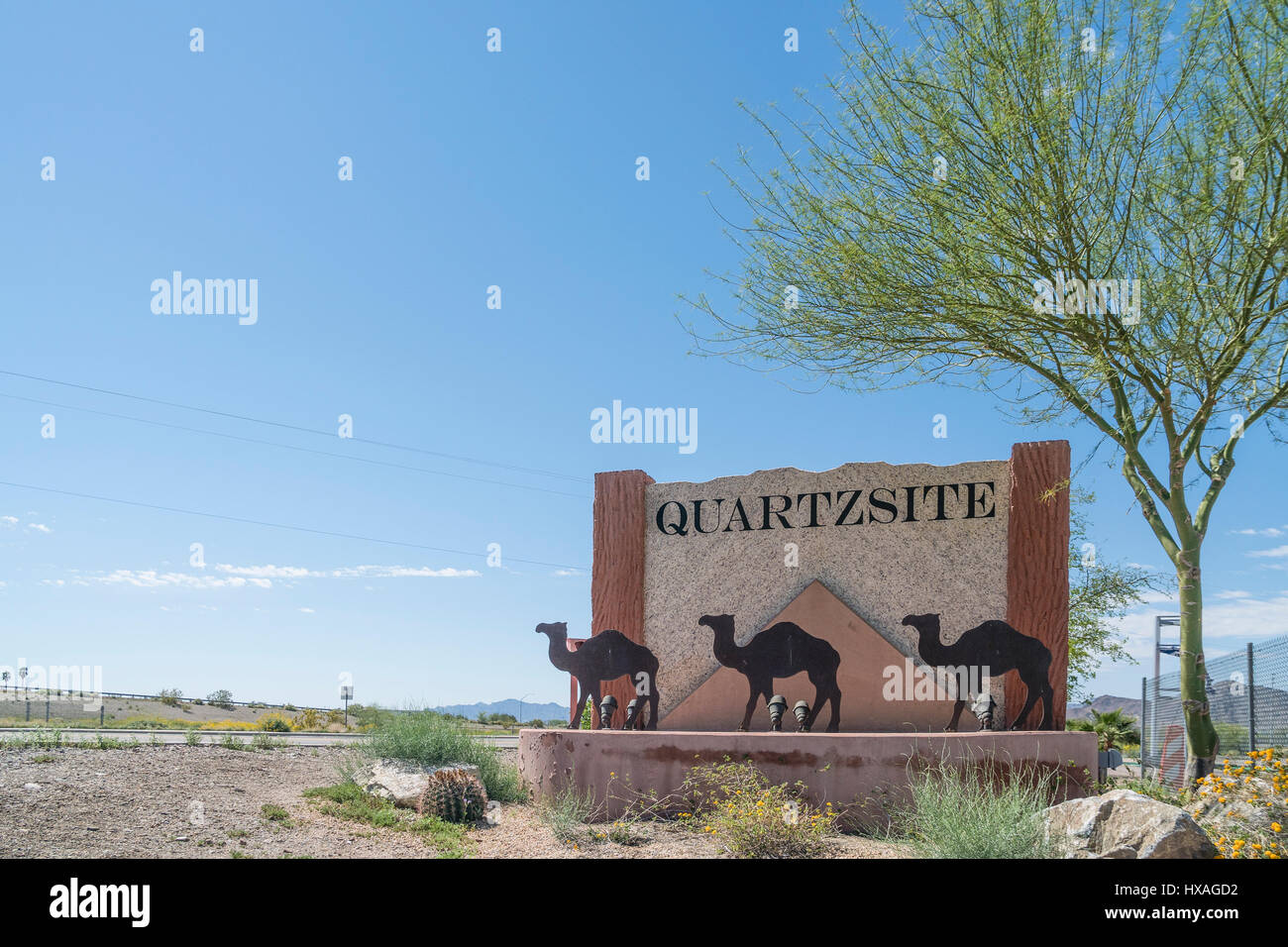 Quartzsite sign hi-res stock photography and images - Alamy