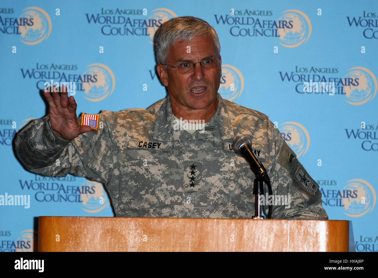 GENERAL GEORGE W. CASEY & JR CHIEF OF STAFF THE U.S. ARMY 27 September ...