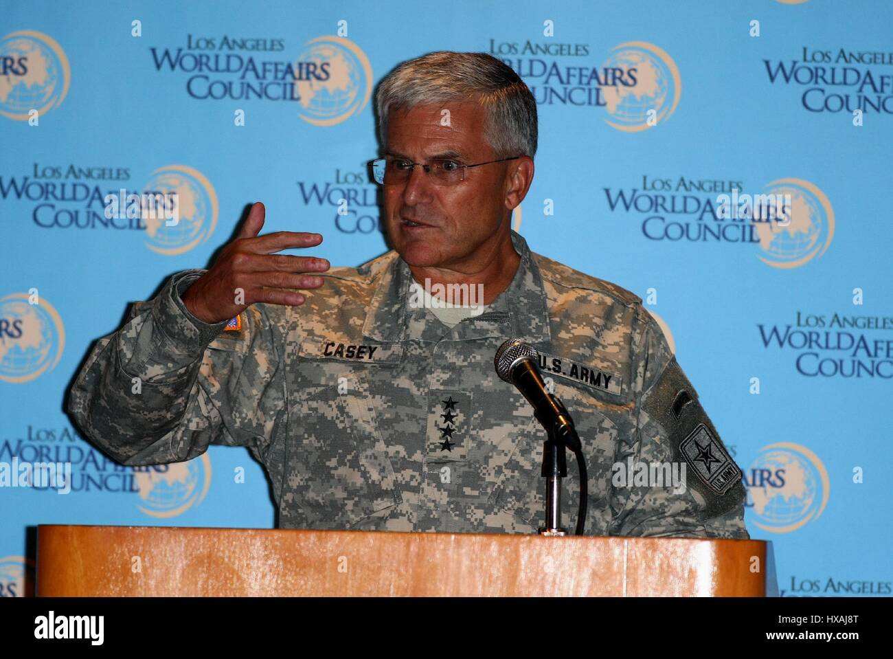 General George Casey Jr High Resolution Stock Photography and Images ...