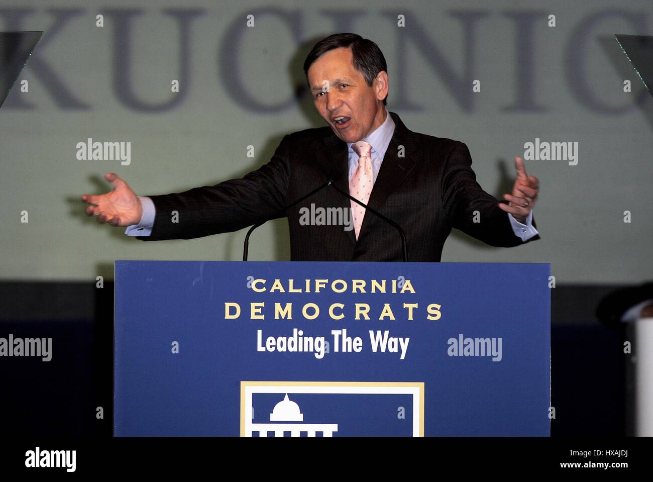 California congressman hi-res stock photography and images - Alamy