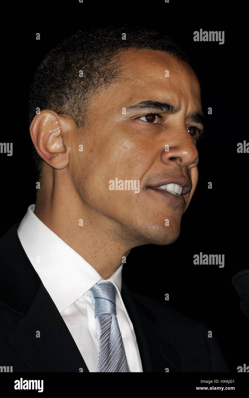 BARACK OBAMA US SENATOR ILLINOIS 28 April 2007 SAN DIEGO CALIFORNIA USA ...