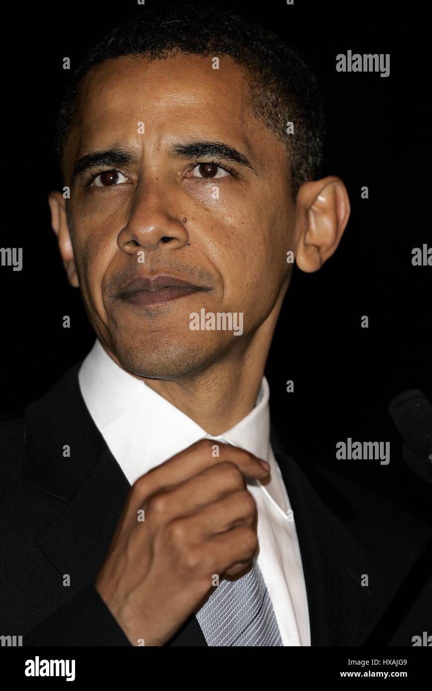 BARACK OBAMA US SENATOR ILLINOIS 28 April 2007 SAN DIEGO CALIFORNIA USA ...