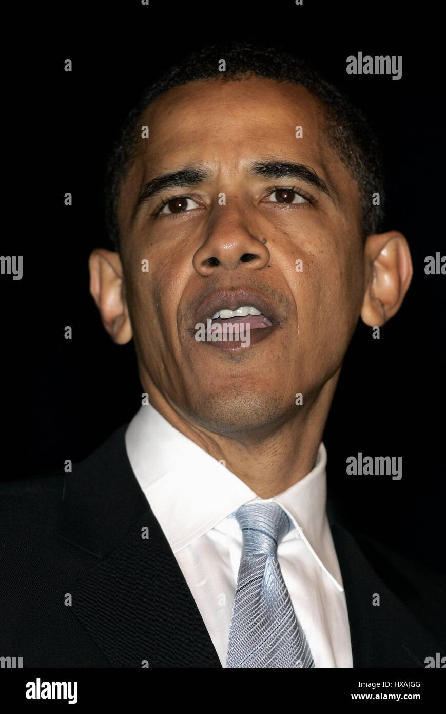 BARACK OBAMA US SENATOR ILLINOIS 28 April 2007 SAN DIEGO CALIFORNIA USA ...