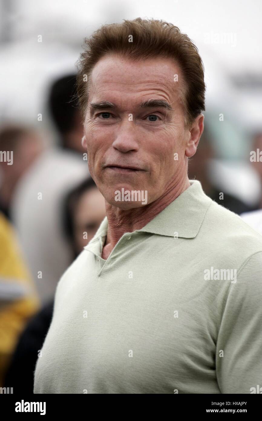 Arnold Schwarzenegger Governor Of California 25 November 2007 Malibu
