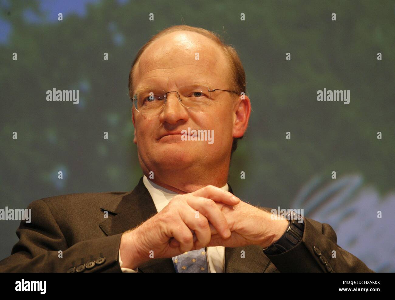 DAVID WILLETTS MP SHADOW SEC STATE INOVATION UN 01 October 2007 WINTER ...