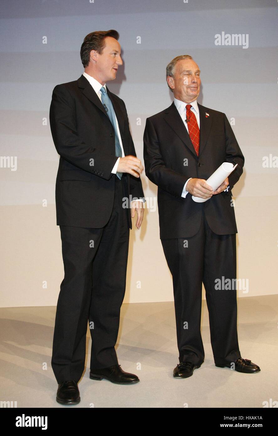 DAVID CAMERON MP & MICHAEL BLOOMBERG CONSERVATIVE PARTY LEADER & MA 30 ...