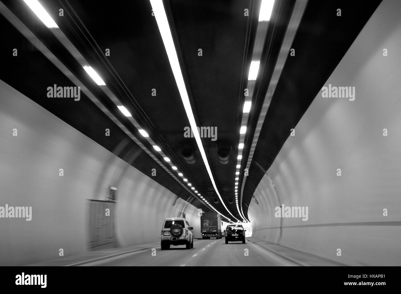 The Round Hill Tunnel on the A20 near Folkestone, Kent, England Stock ...