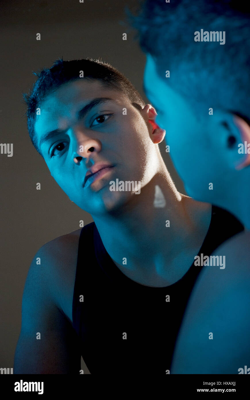 Mirrored head hi-res stock photography and images - Alamy