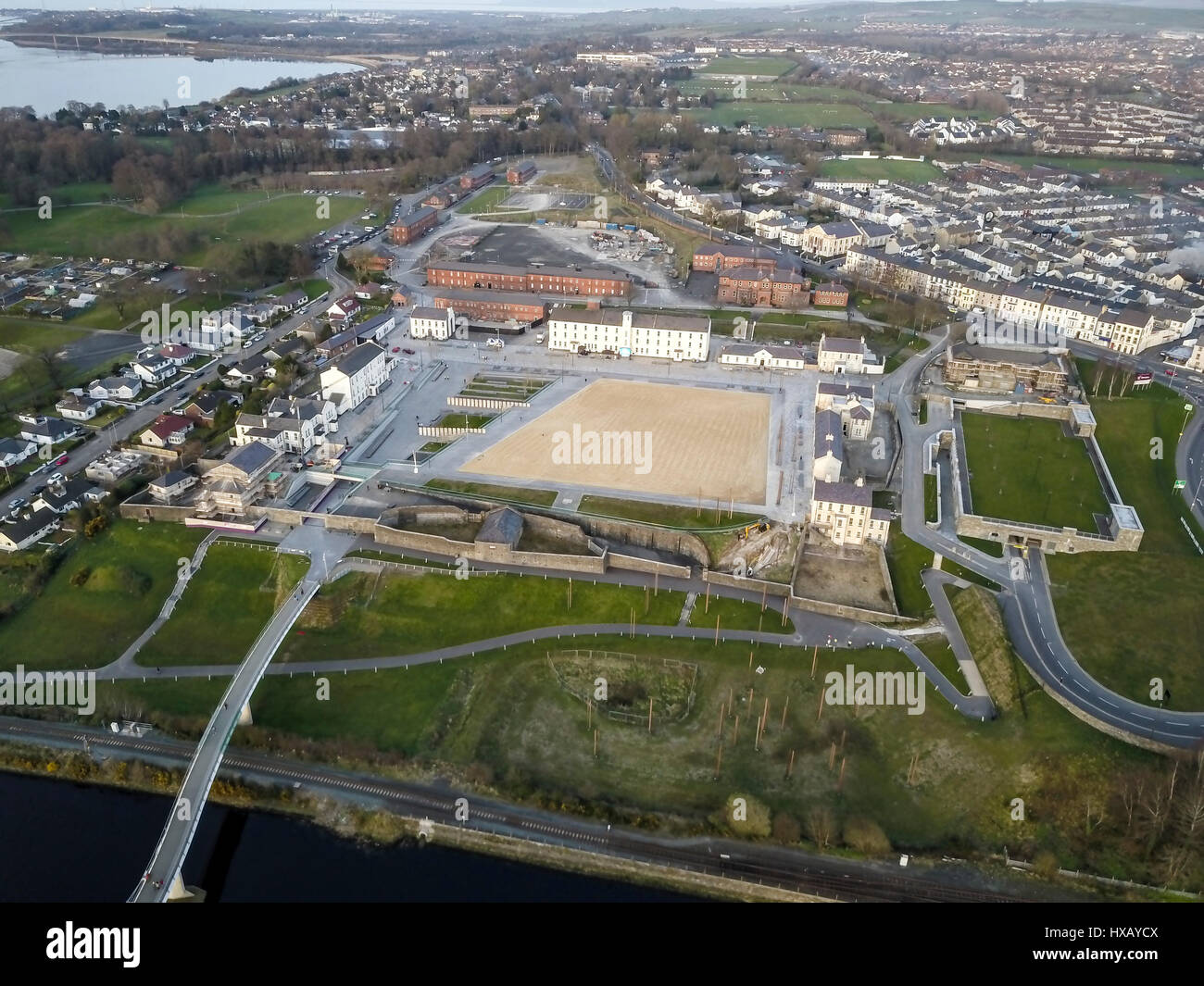 Londonderry aerial hi-res stock photography and images - Alamy